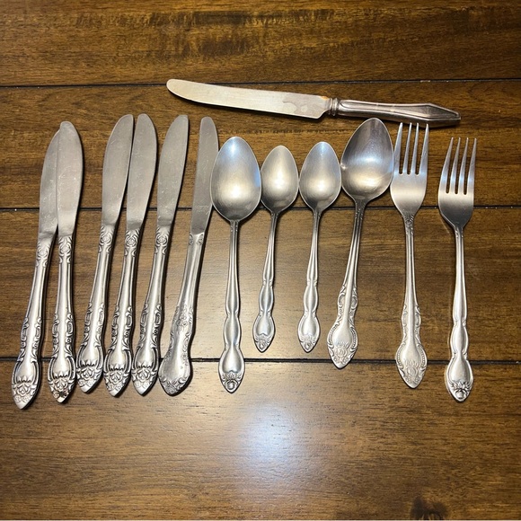 rogers stainless | Kitchen | Vintage Silverware From Estate Sale Rogers ...